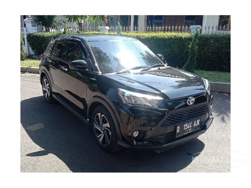 Jual Mobil Toyota Raize 2021 G 1.0 di Jawa Barat Automatic Wagon Hitam ...