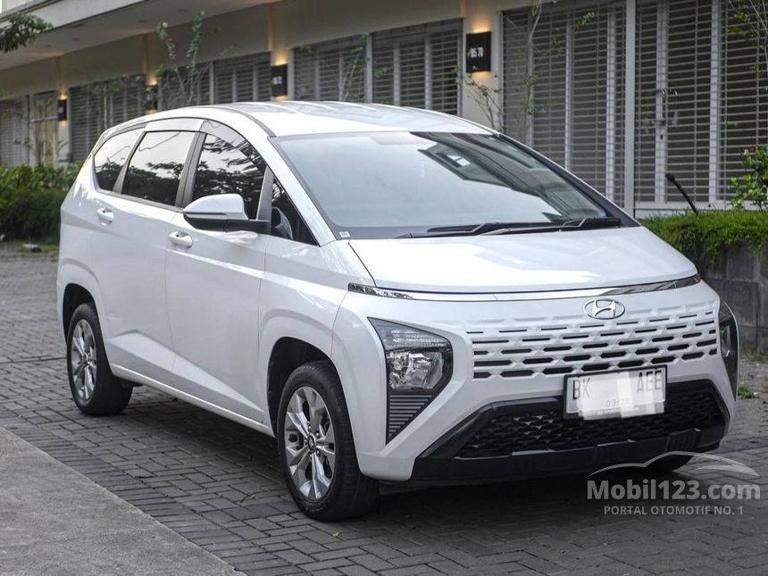 Jual Mobil Hyundai Stargazer 2023 Trend 1.5 di Jawa Barat Automatic MPV ...