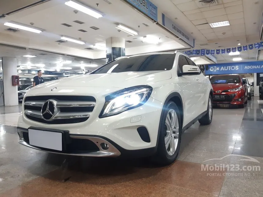 Jual Mobil Mercedes-Benz GLA200 2015 Urban 1.6 di DKI Jakarta Automatic ...