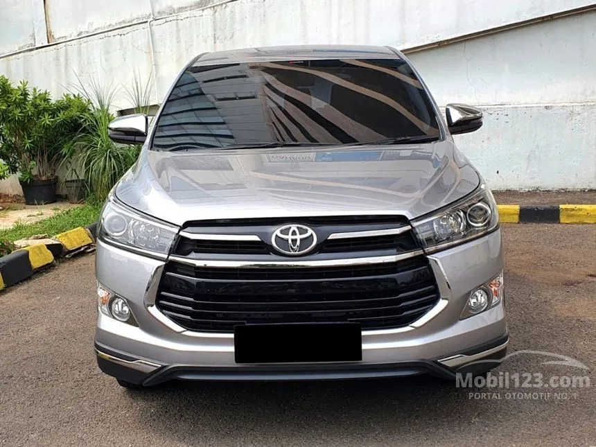 Jual Mobil Toyota Innova Venturer 2019 2.0 di DKI Jakarta Automatic ...