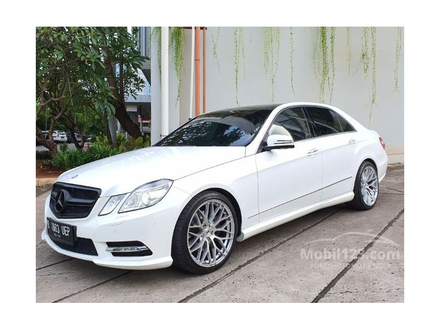 Jual Mobil Mercedes-Benz E300 2013 Avantgarde AMG 3.0 di DKI Jakarta ...