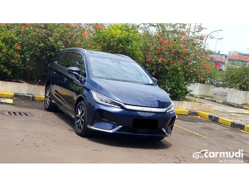 BYD M6 2024 Superior 7-seaters in Jawa Barat Automatic MPV Blue for Rp ...