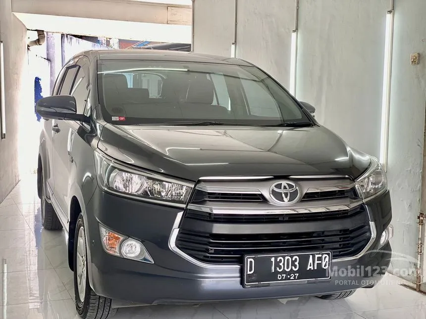 Jual Mobil Toyota Kijang Innova 2017 V 2.0 di Jawa Barat Automatic MPV ...