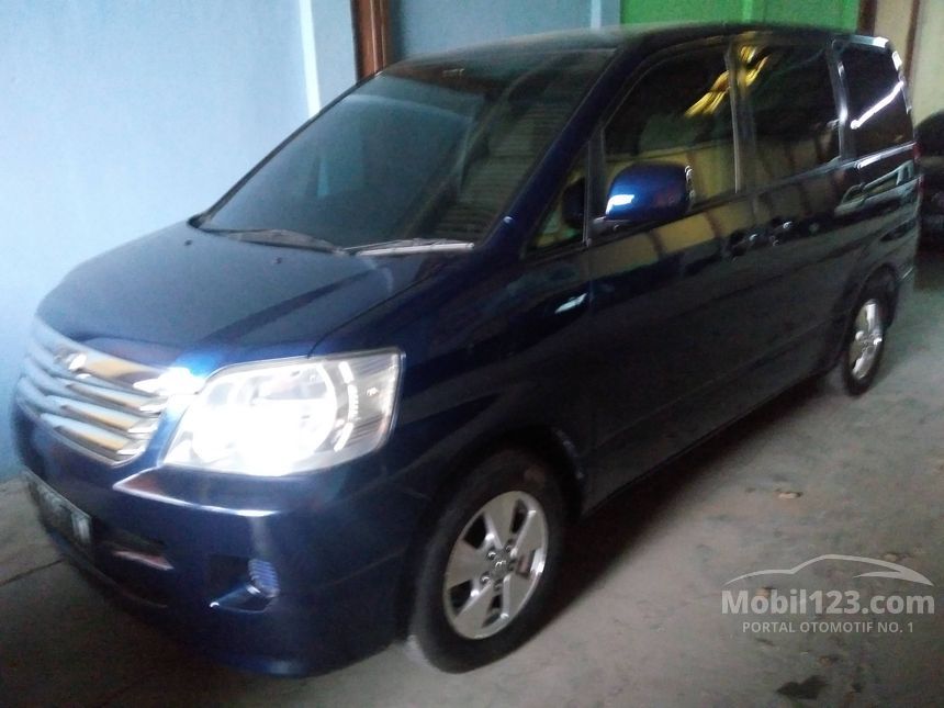 Jual Mobil Toyota Noah 2005 2.0 di Jawa Barat Automatic MPV Minivans ...