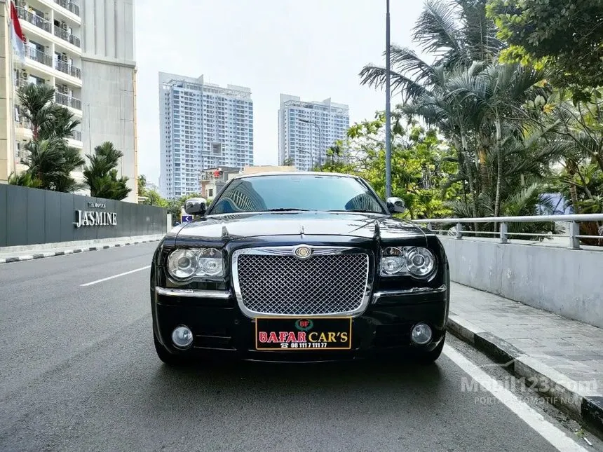 Jual Mobil Chrysler 300C 2010 3.0 di DKI Jakarta Automatic Sedan Hitam ...