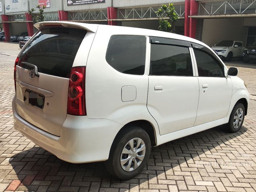 Jual Mobil Toyota Avanza 2010 E 1.3 di Banten Manual MPV Putih Rp 85. ...