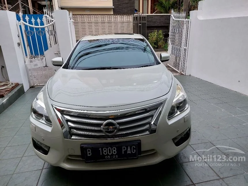 Jual Mobil Nissan Teana 2014 XV 2.5 di DKI Jakarta Automatic Sedan ...