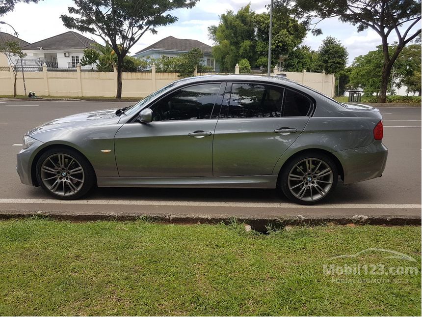 Jual Mobil BMW 325i 2012 E90 2.5 2.5 di DKI Jakarta Automatic Sedan Abu ...