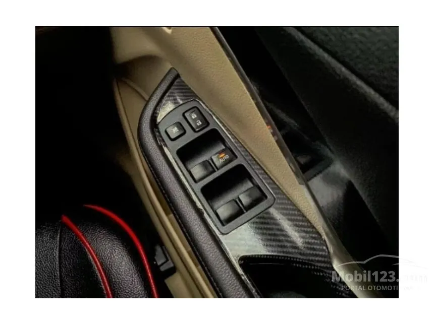 Jual Mobil Mitsubishi Xpander 2018 ULTIMATE 1.5 di Banten Automatic ...