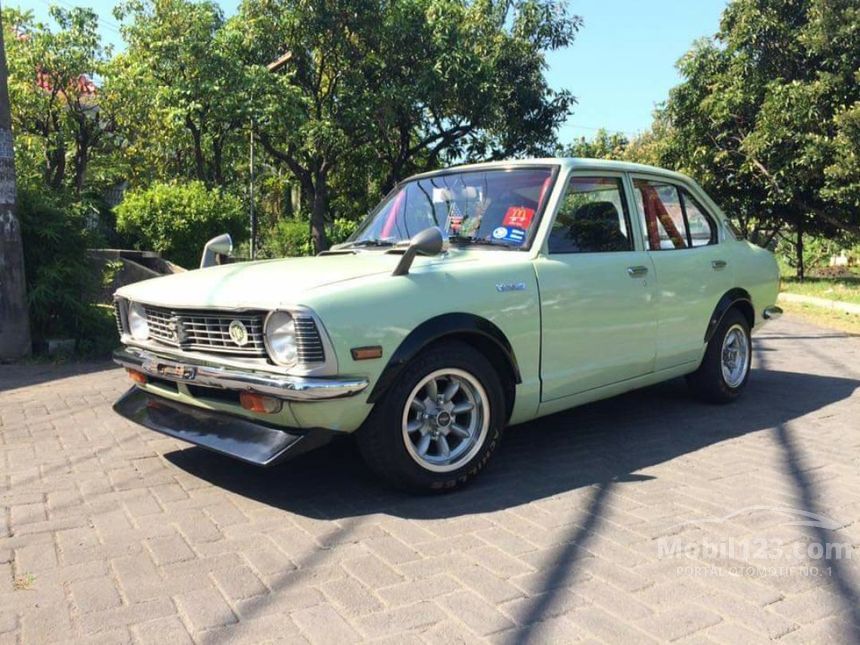 Jual Mobil Toyota Corolla 1973 1.3 di Jawa Timur Manual Sedan Hijau Rp ...