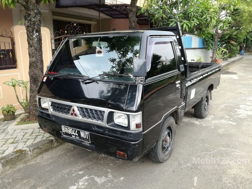 Jual Mobil Mitsubishi Colt L300 2012 Standard 2.5 di Banten Manual ...