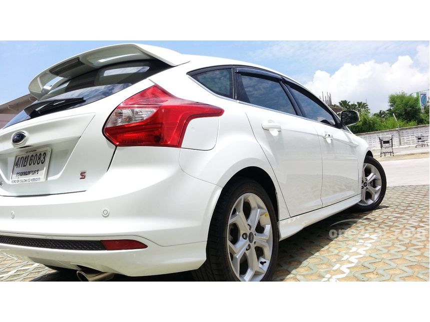 Ford Focus 2015 Sport 2.0 in กรุงเทพและปริมณฑล Automatic Hatchback สี ...