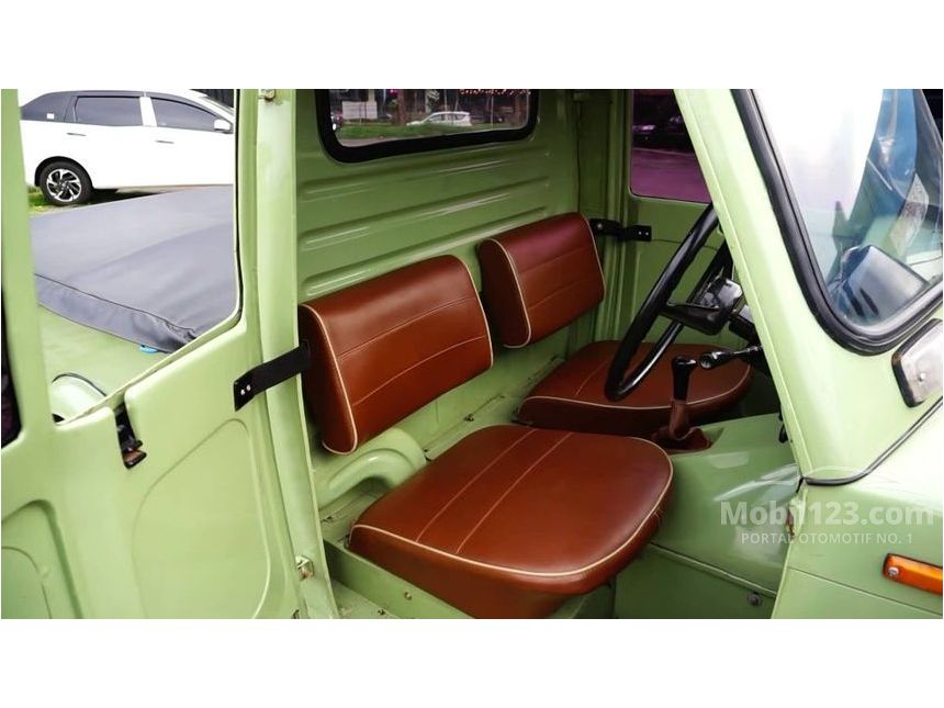 Jual Mobil Daihatsu Bemo 1967 0.3 di Jawa Timur Manual Pick Up Hijau Rp ...