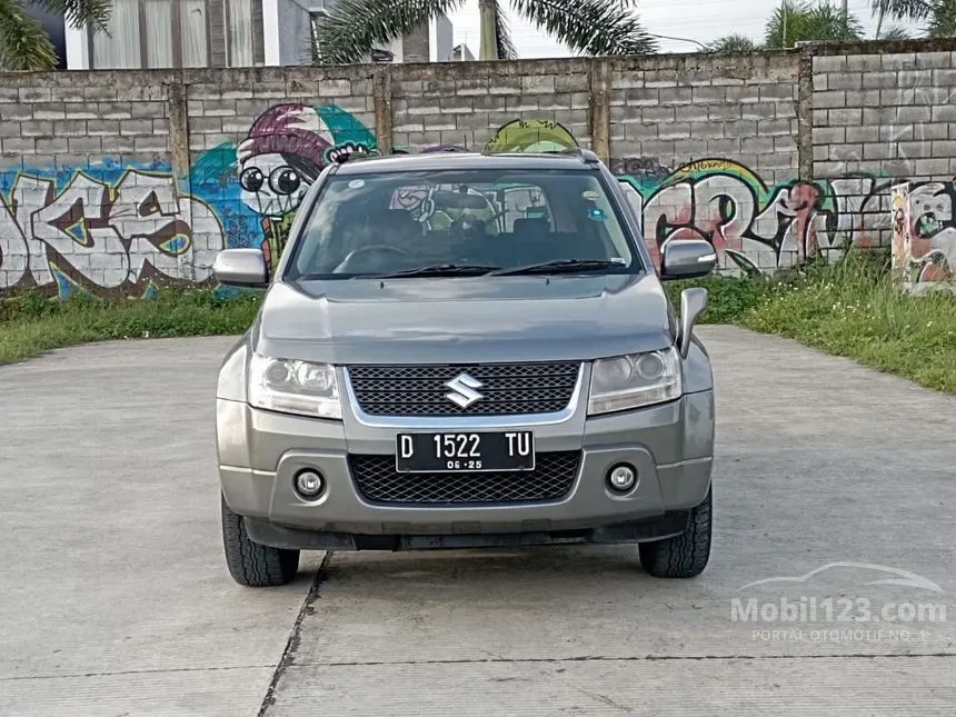 Jual Mobil Suzuki Grand Vitara 2010 2 2.0 di Jawa Barat Manual SUV Abu ...