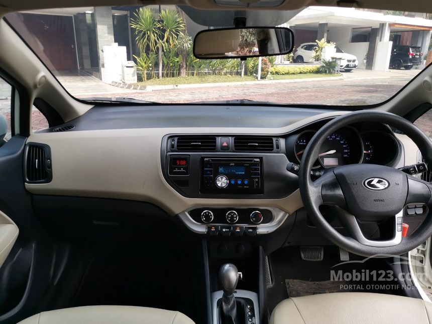 Jual Mobil KIA Rio 2012 UB 1.4 di Yogyakarta Automatic Hatchback Putih ...