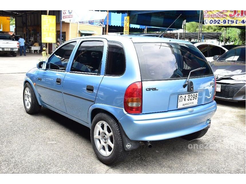 Opel Corsa 1994 Swing 1.4 in กรุงเทพและปริมณฑล Manual Hatchback สีฟ้า ...