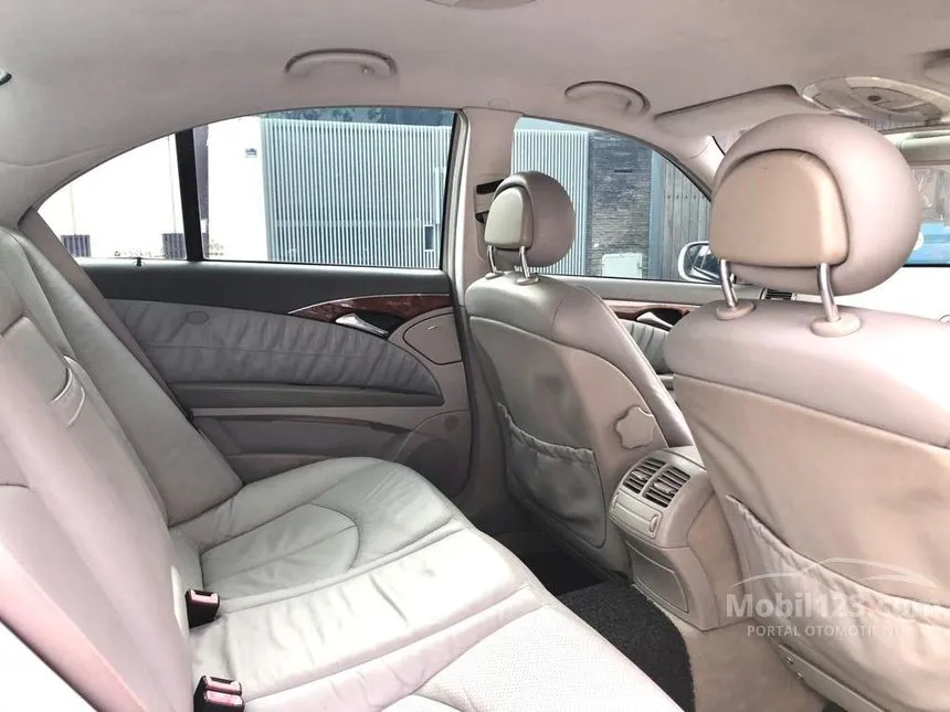 Jual Mobil Mercedes-Benz E260 2003 E260 2.6 di DKI Jakarta Automatic ...