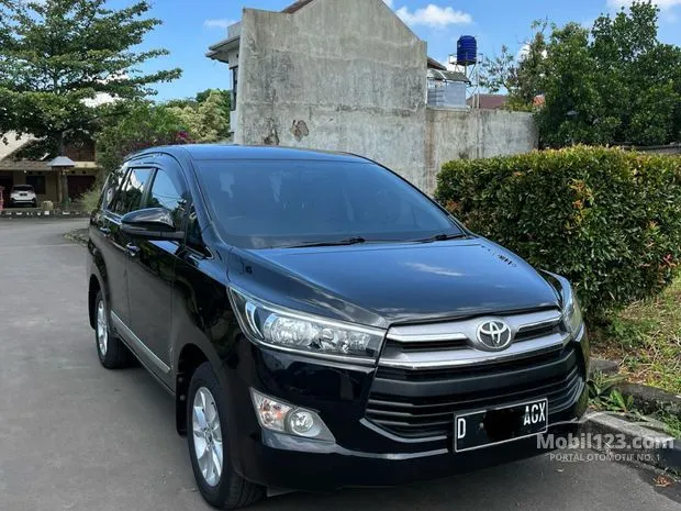 Toyota Kijang Innova Bekas Solar di Indonesia Harga Kredit Murah | Mobil123