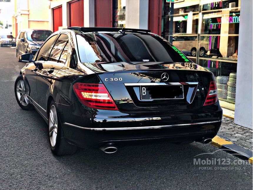 Jual Mobil Mercedes-Benz C300 2013 Avantgarde 3.0 di DKI Jakarta ...
