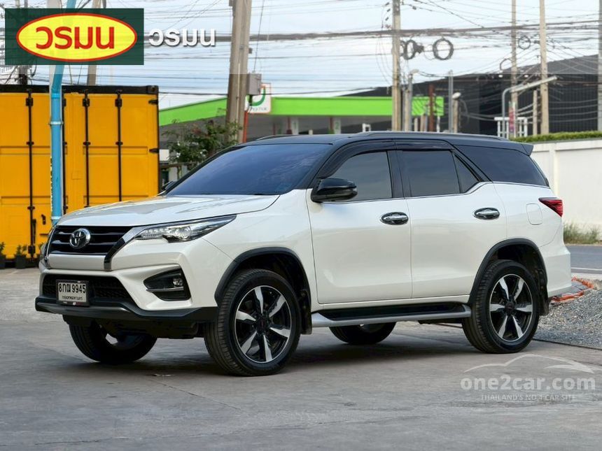 2018 Toyota FORTUNER 2.8 (ปี 15-25) TRD Sportivo (2-Tone) SUV มือสอง ...
