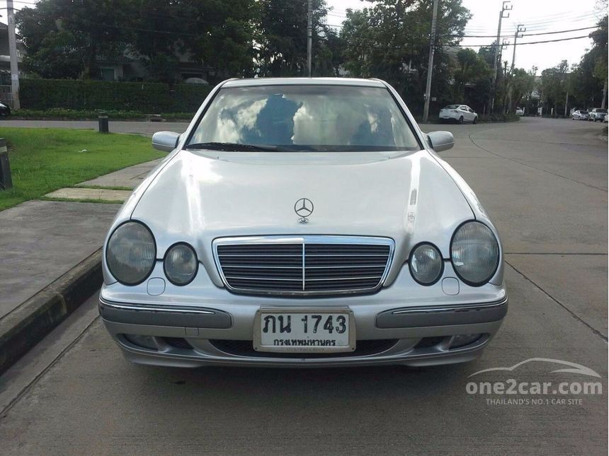 2000 Mercedes-Benz E240 2.4 W210 (ปี 95-03) Elegance Sedan AT มือสอง One2car