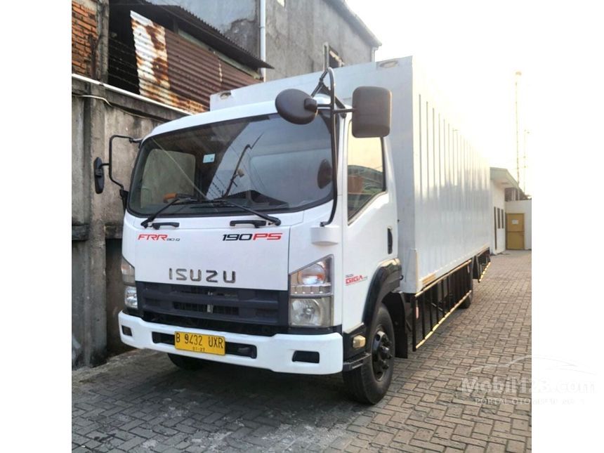 Jual Mobil Isuzu Giga 2011 FRR 90 Q 5.2 di DKI Jakarta Manual Trucks ...