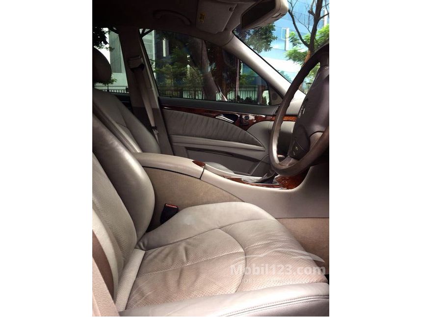 Jual Mobil Mercedes-Benz E260 2003 E260 2.6 di DKI Jakarta Automatic ...