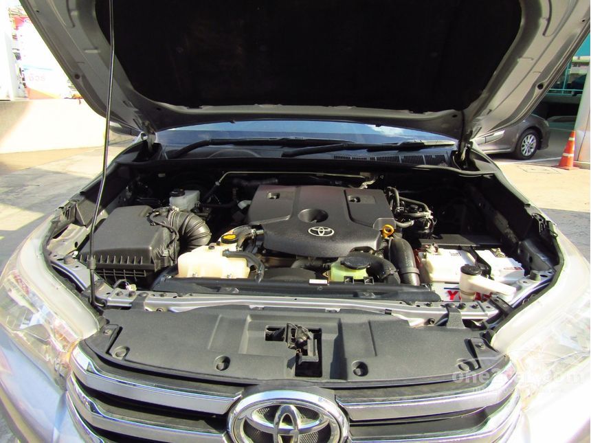 Toyota Hilux Revo 2015 E 2.4 in กรุงเทพและปริมณฑล Manual Pickup สีเทา ...