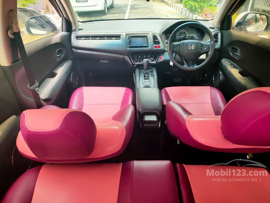 Jual Mobil Honda HR-V 2015 E 1.5 di Jawa Timur Automatic SUV Putih Rp ...