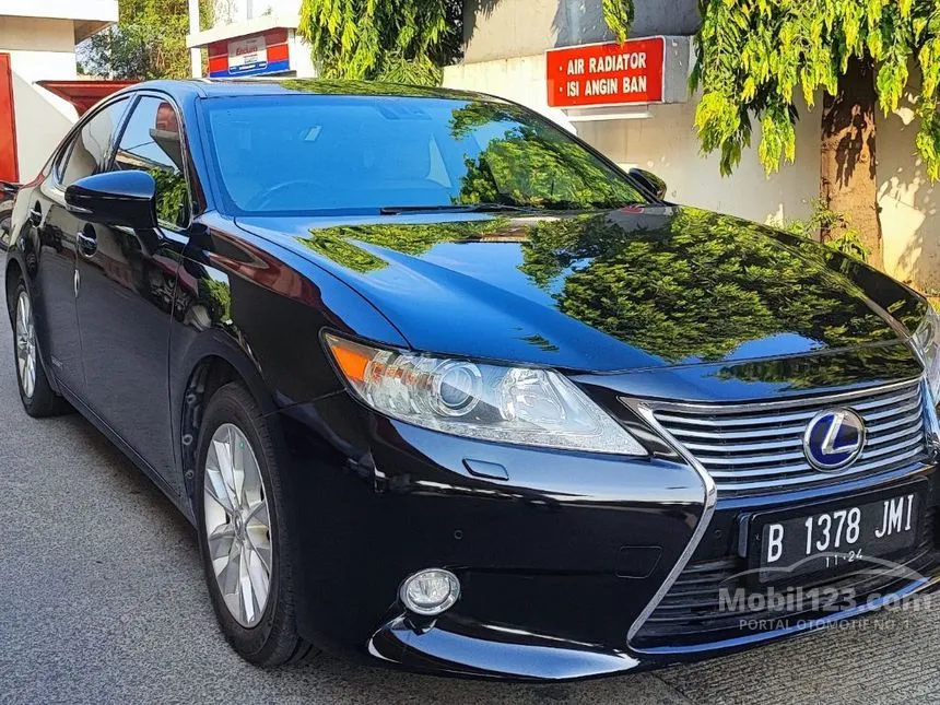 Jual Mobil Lexus ES300h 2014 ES300h 2.5 di DKI Jakarta Automatic Sedan Hitam Rp 393.000.000 ...