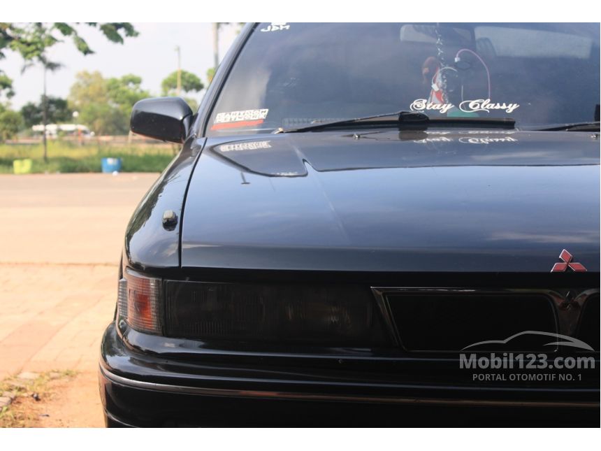 Jual Mobil Mitsubishi Eterna 1990 2.0 di Jawa Barat Manual Sedan Hitam ...