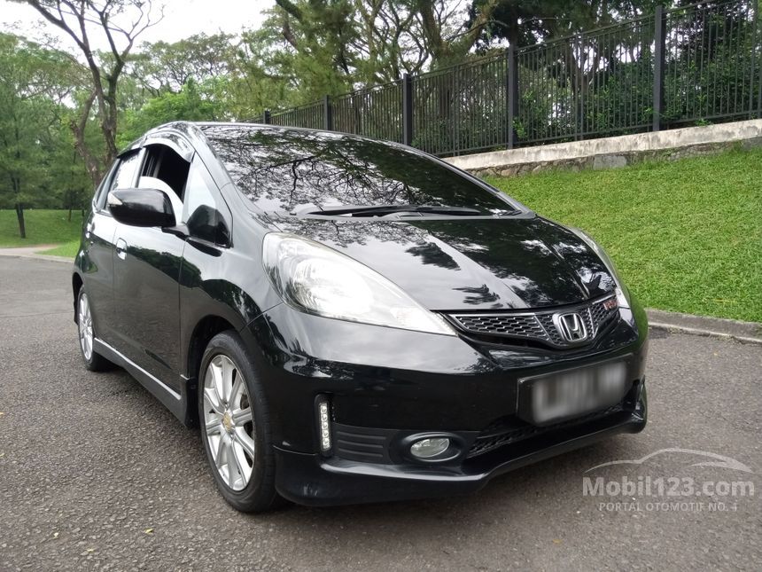 Jual Mobil Honda Jazz 2013 RS 1.5 di DKI Jakarta Automatic Hatchback ...