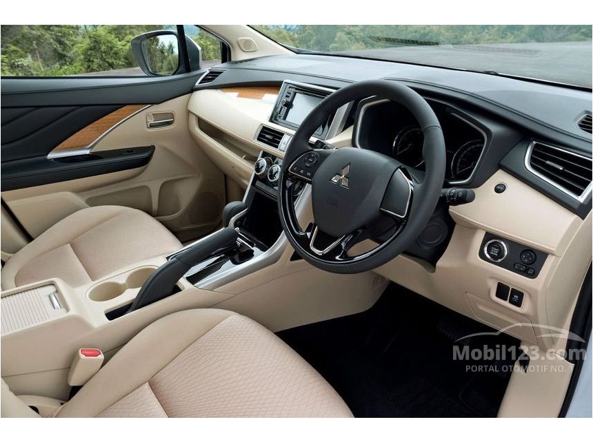 Jual Mobil Mitsubishi Xpander 2017 ULTIMATE 1.5 di Banten Automatic ...