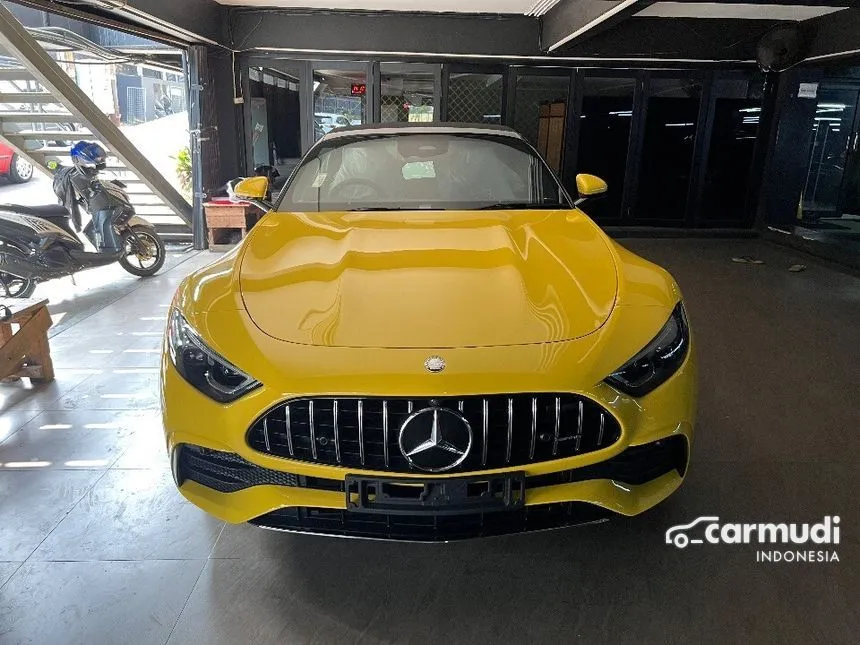 Jual Mobil Mercedes-Benz SL43 AMG 2023 AMG 2.0 di DKI Jakarta Automatic Cabriolet Kuning Rp 3 ...