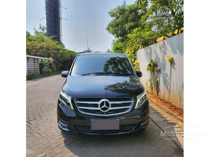 Jual Mobil Mercedes-Benz V260 2019 Avantgarde 2.0 di DKI Jakarta ...
