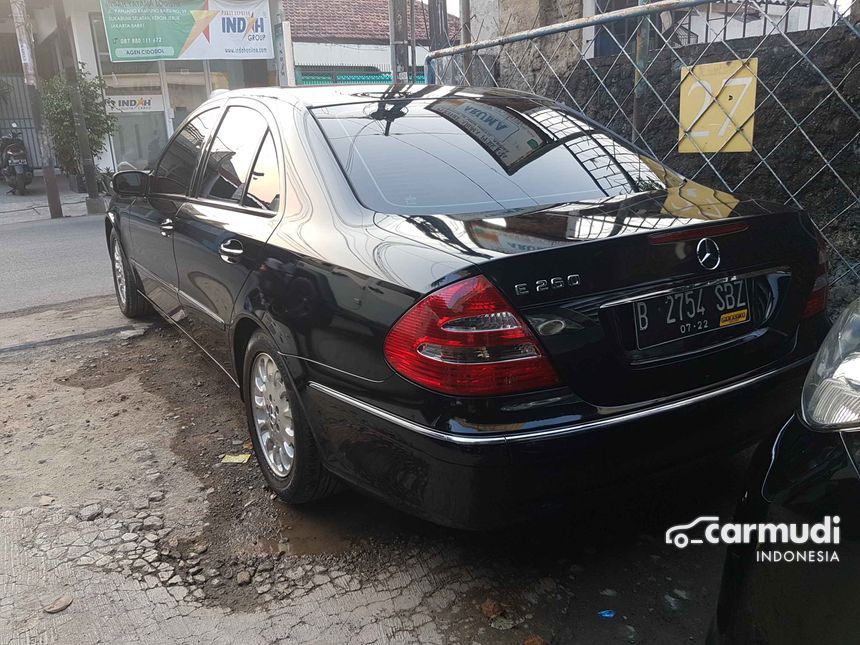 Mercedes-Benz E260 2004 W211 2.6 V6 2.6 in DKI Jakarta Automatic Black ...