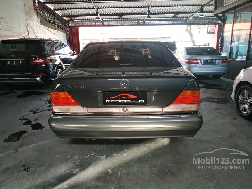 Jual Mobil Mercedes-Benz S320 1996 3.2 di Jawa Timur Automatic Sedan ...