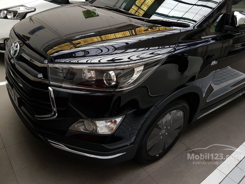 Jual Mobil Toyota Innova Venturer 2018 N140 2.0 di DKI Jakarta ...