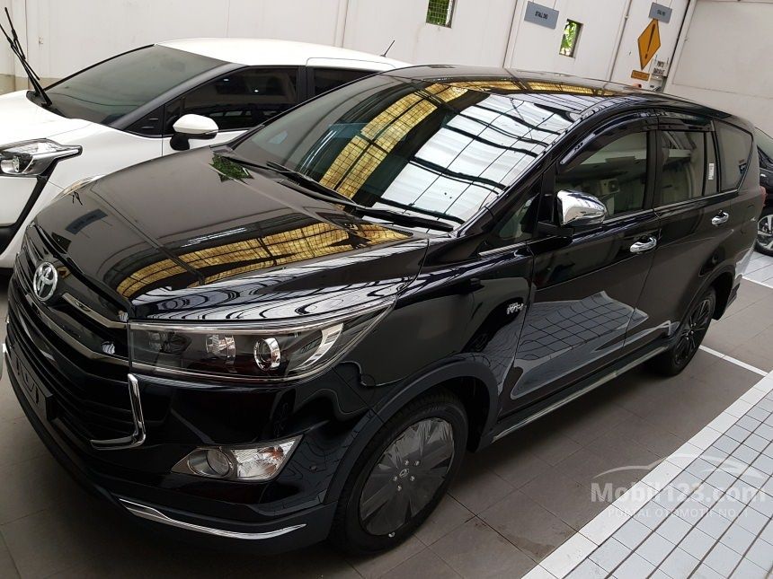 Jual Mobil Toyota Innova Venturer 2018 N140 2.0 di DKI Jakarta ...