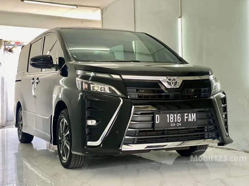 Jual Mobil Toyota Voxy 2018 2.0 di Jawa Barat Automatic Wagon Hitam Rp 395.000.000 - 11767465 ...