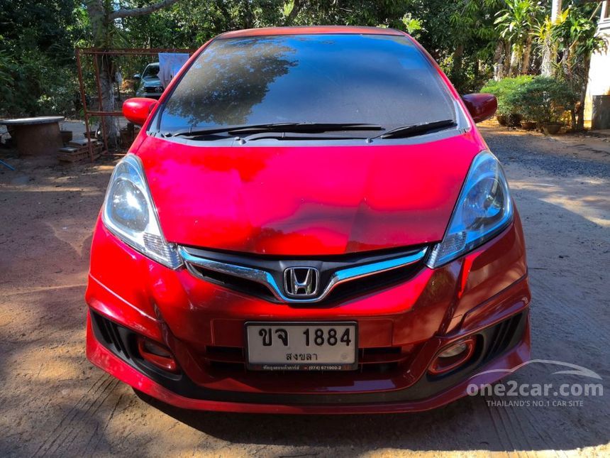 Honda Jazz 2013 V i-VTEC Modulo 1.5 in ภาคใต้ Automatic Hatchback สีแดง ...