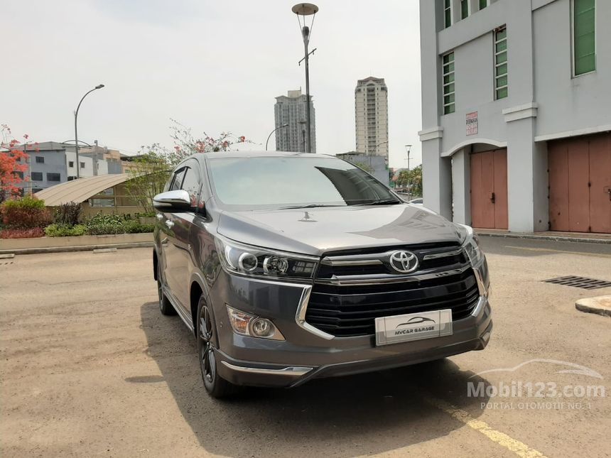 Jual Mobil Toyota Innova Venturer 2017 2.0 di DKI Jakarta Automatic ...