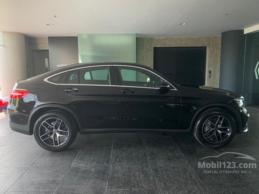 Jual Mobil Mercedes-Benz GLC300 2019 AMG 4MATIC 2.0 di DKI Jakarta ...