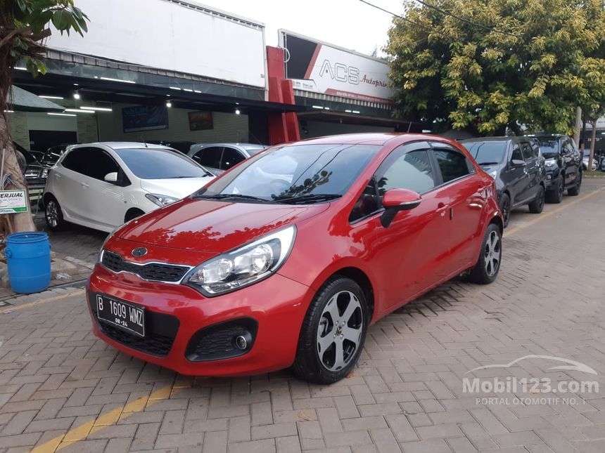 Jual Mobil KIA Rio 2014 UB 1.4 di DKI Jakarta Automatic Hatchback Merah ...
