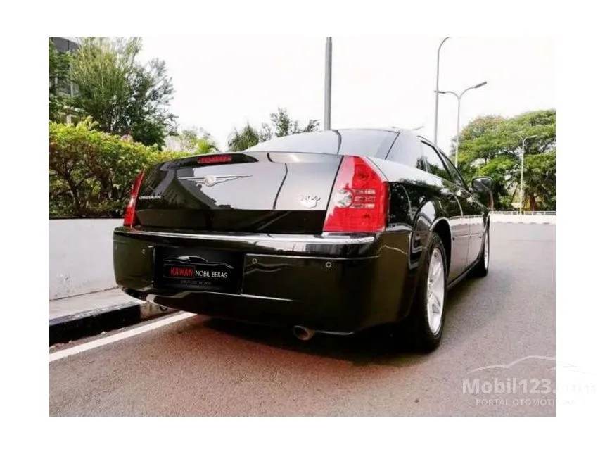 Jual Mobil Chrysler 300C 2011 3.5 di DKI Jakarta Automatic Sedan Hitam ...