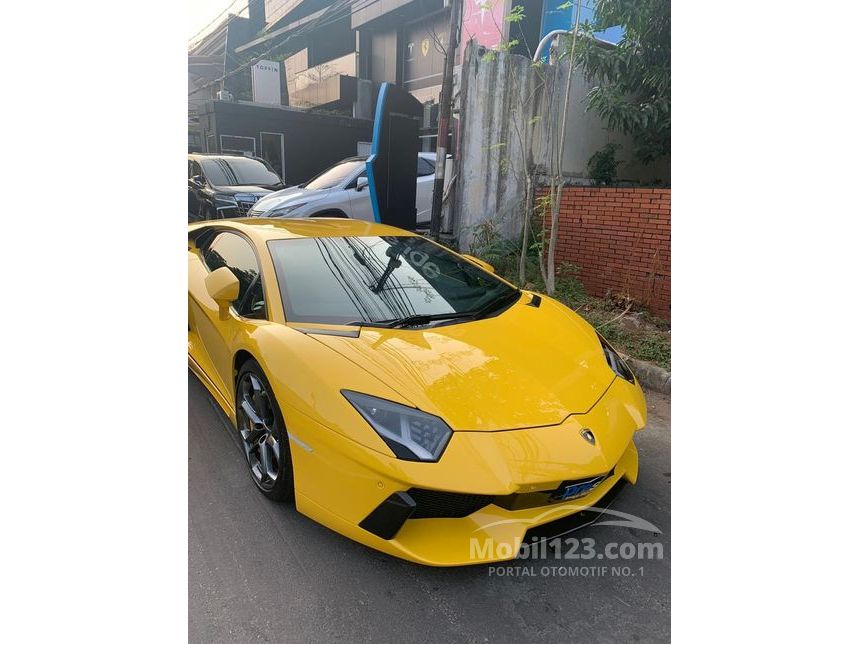Jual Mobil Lamborghini Aventador 2013 LP 700-4 6.5 di DKI Jakarta ...