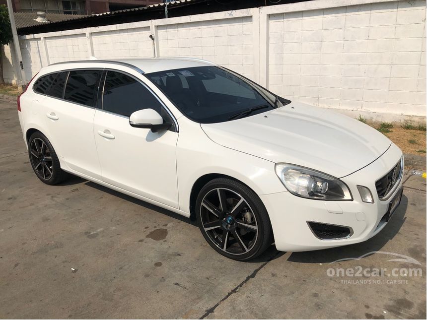 Volvo V60 2015 DRIVe 1.6 in กรุงเทพและปริมณฑล Automatic Wagon สีขาว for ...