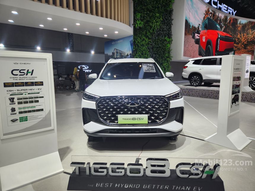 Jual Mobil Chery Tiggo 8 2025 CSH 1.5 di Jawa Barat Automatic SUV Putih ...