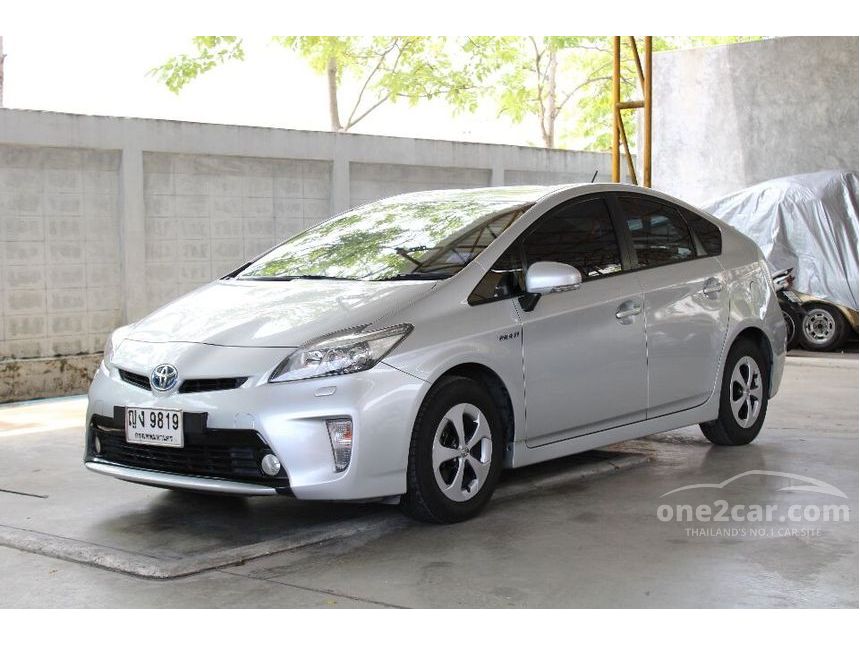 Toyota Prius 2012 Hybrid 1.8 in กรุงเทพและปริมณฑล Automatic Hatchback ...