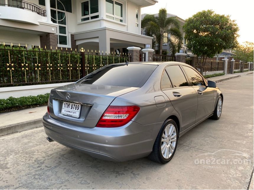 Mercedes-Benz C200 CGI 2013 1.8 in กรุงเทพและปริมณฑล Automatic Sedan สี ...